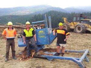 Pull-through delimber forestry logging machine | Harvestech